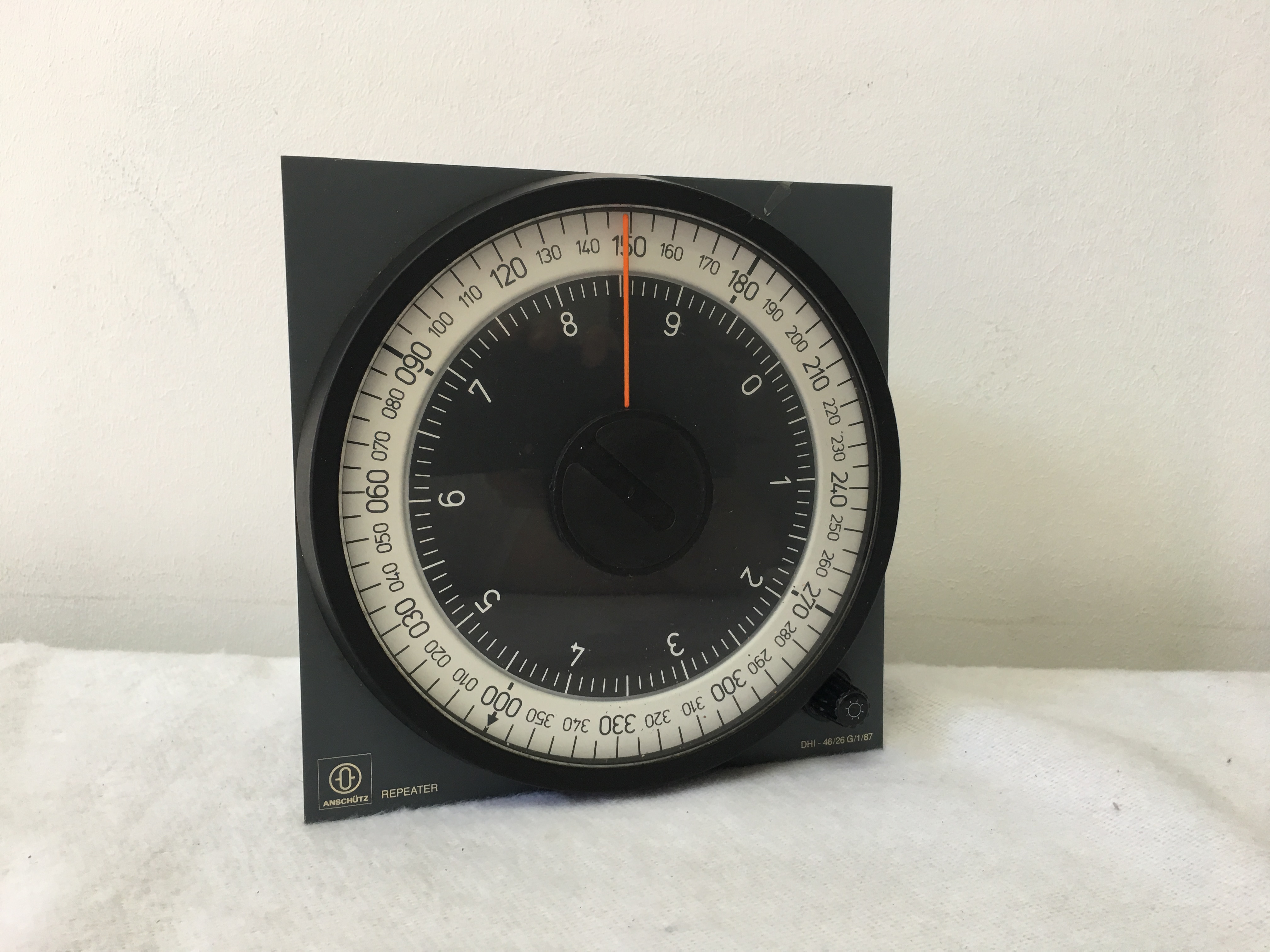 Raytheon Anschütz Gyro Repeater 133-406 NG001 | Accessories ...